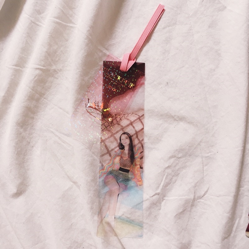 Jual JISOO BOOKMARK BLACKPINK 4+1 THE ALBUM PHOTOBOOK LIMITED EDITION ...