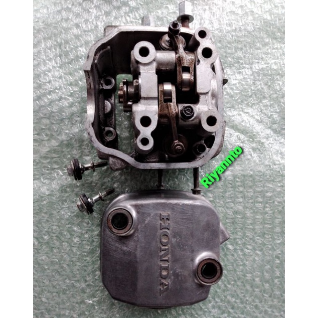 Jual Cylinder Head Cylinder Kop Honda Revo Absolut 110 Karbu Blade 110 ...