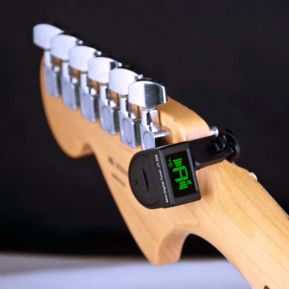 Jual JOYO TUNER GITAR MINI CLIP ON GUITAR BASS TUNING AKUSTIK LISTRIK ...