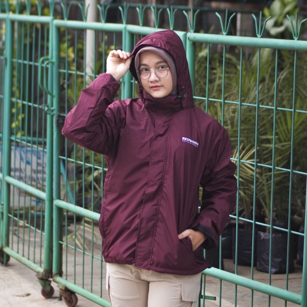 Jual REDWOOD Jaket Gunung Waterproof Pria dan Wanita Original | Shopee ...