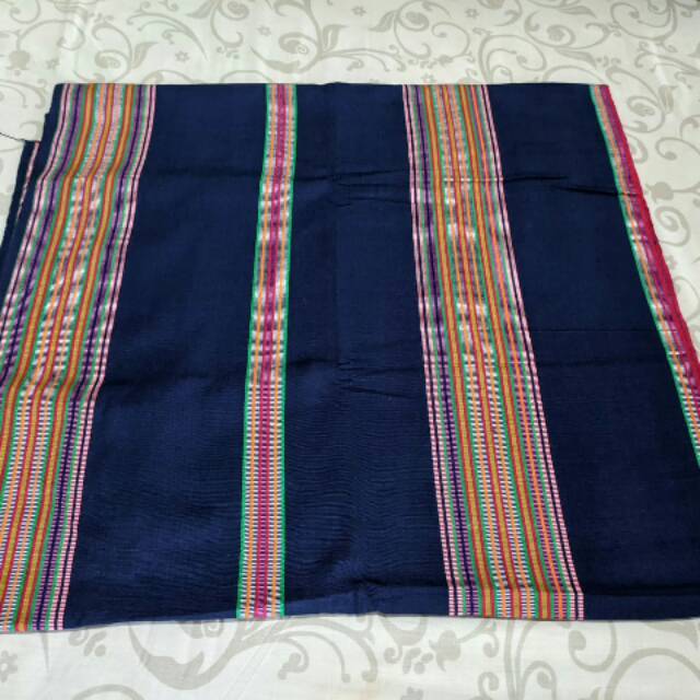 Jual Kain tenun pringgasela lombok timur | Shopee Indonesia