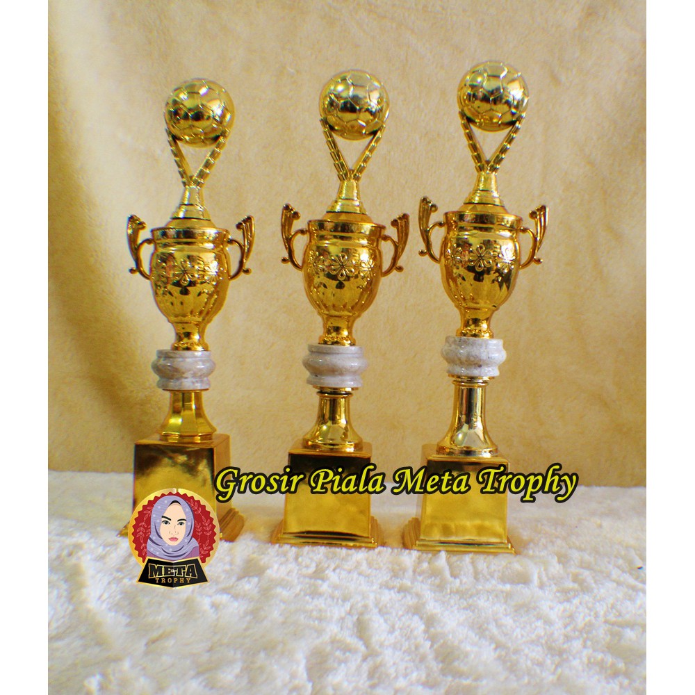 Jual PIALA/TROPHY SET 123 CUP NAGA EVENT 17 AGUSTUS LOMBA KEMERDEKAAN ...