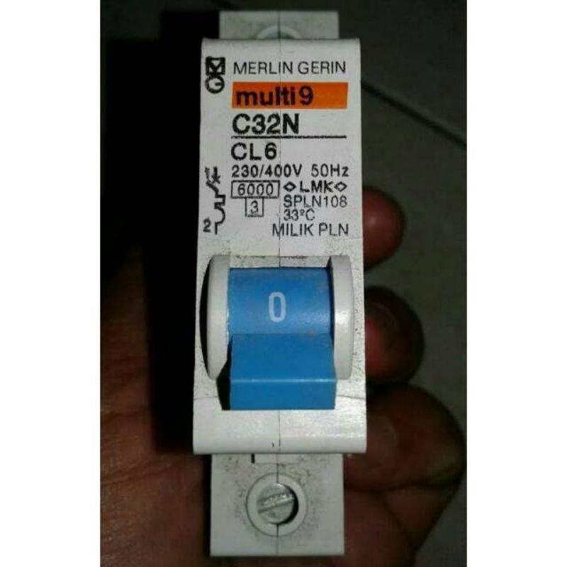Jual MCB 1 Phase Merlin Gerin C32N Original 6A dan 10A | Shopee Indonesia