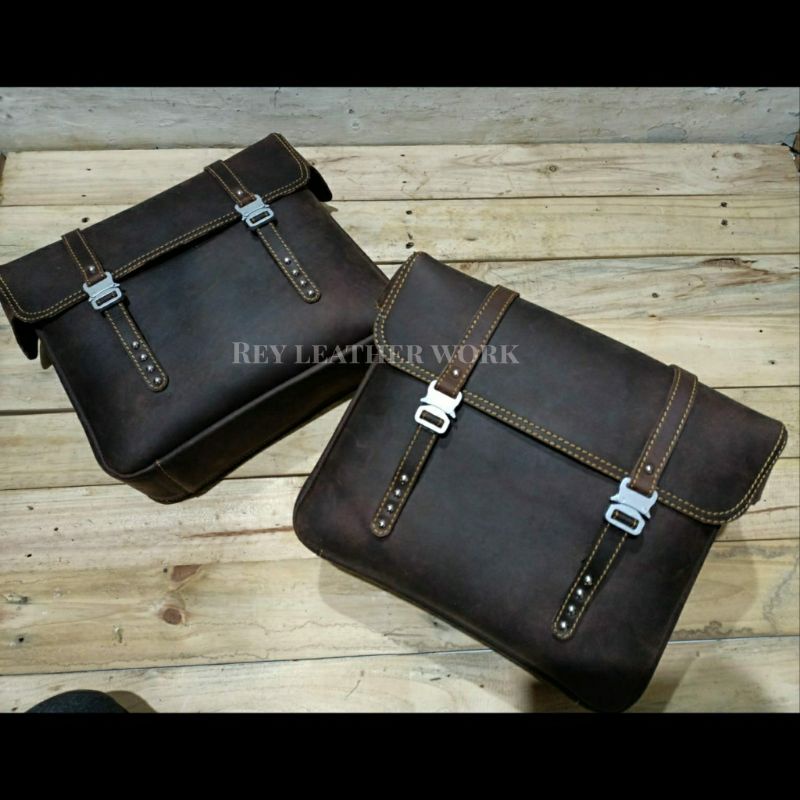 Jual tas motor royal enfield,estrella,benelli,v16 w175 dll | Shopee ...