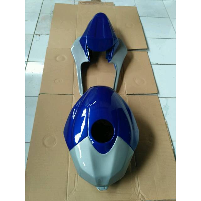 Jual cover tangki r6 new + body belakang model r6 old / r6 v1 / r6 lama ...