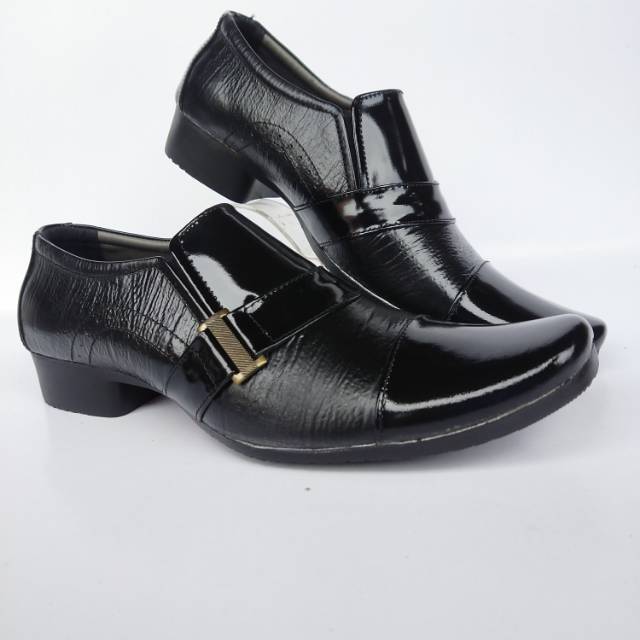 Jual Sepatu pantofel kulit,sepatu pantopel formal,sepatukantor hitam ...