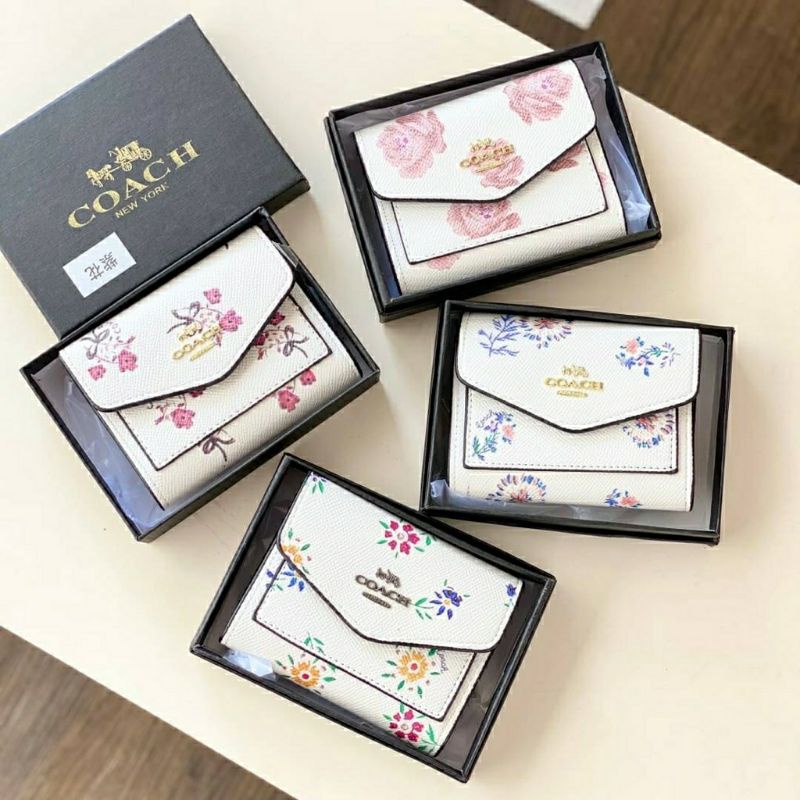 Jual COACH WALLET SMALL WOMEN WITH FLOWER COACH WALLET | Shopee Indonesia