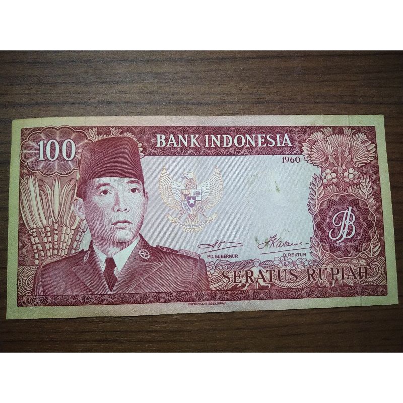 Jual Uang Kertas Kuno seri Soekarno 100 Rupiah Tahun 1960 | Shopee ...