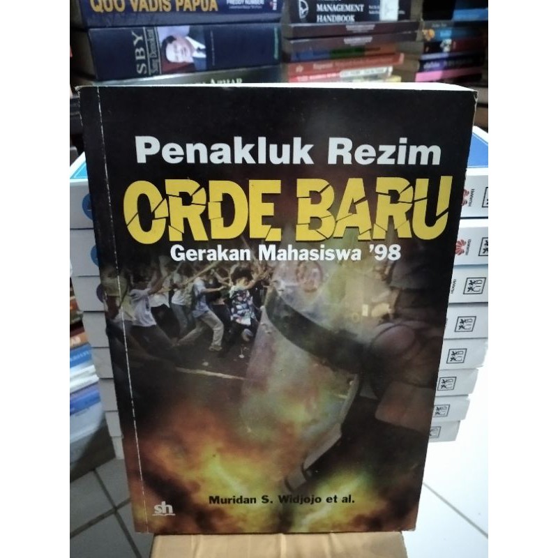 Jual Buku ori Penakluk Rezim Orde Baru Gerakan Mahasiswa, 98 | Shopee Indonesia