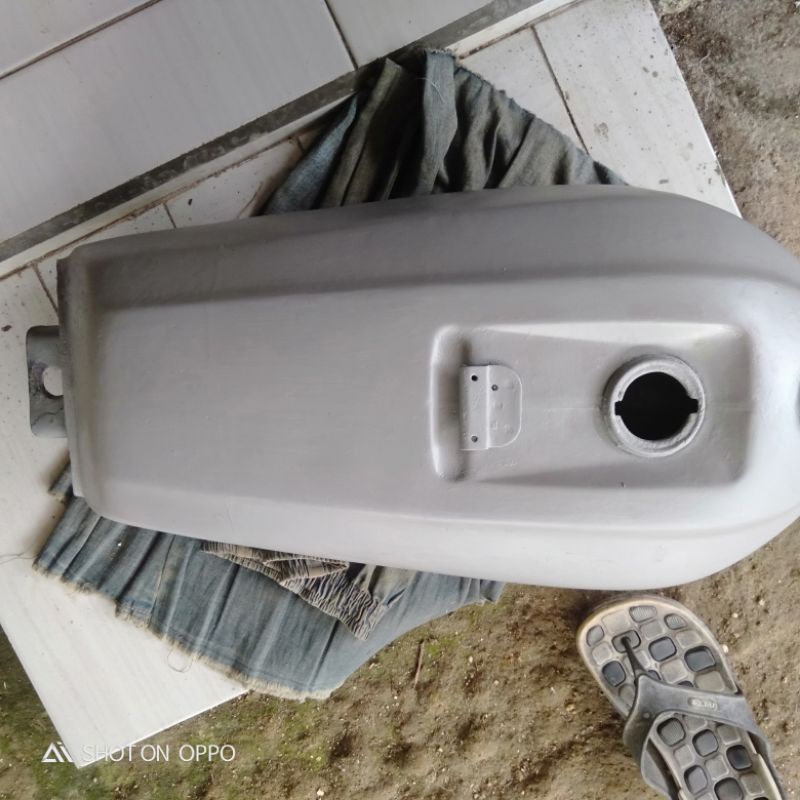 Jual tangki gl 100 original copotan siap pakai tengki gl 125 ory tangki ...