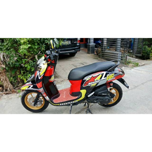 Jual Decal full body new scoopy variasi grafis pilihan warna striping ...