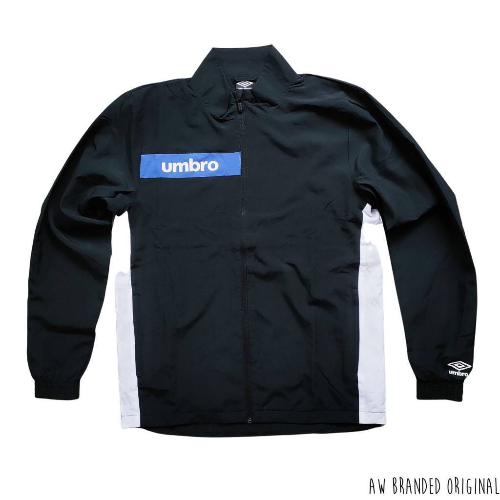 Jual Jaket Umbro Training Classic Jacket Black | Shopee Indonesia