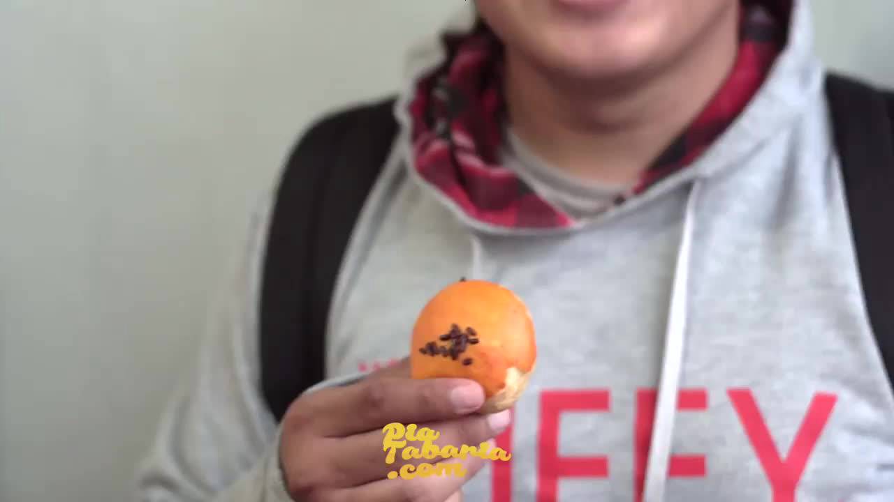 Jual Pia Tabaria Mini Oleh Oleh Khas Makassar (1 Box isi 8) / Kue Pia ...