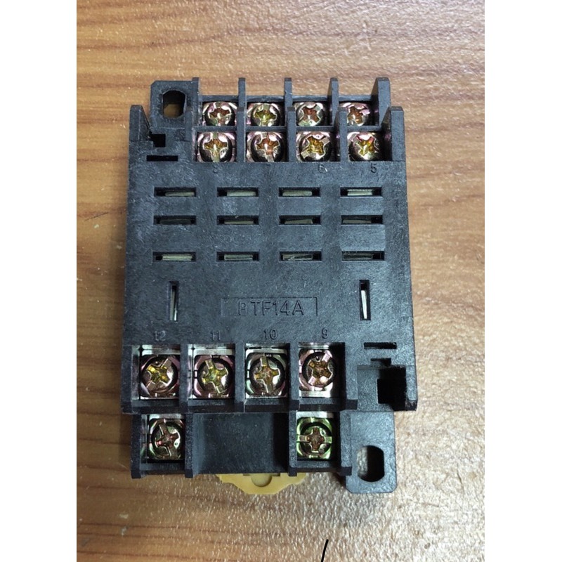 Jual SOKET RELAY PTF14A LY4 PTF-14A | Shopee Indonesia