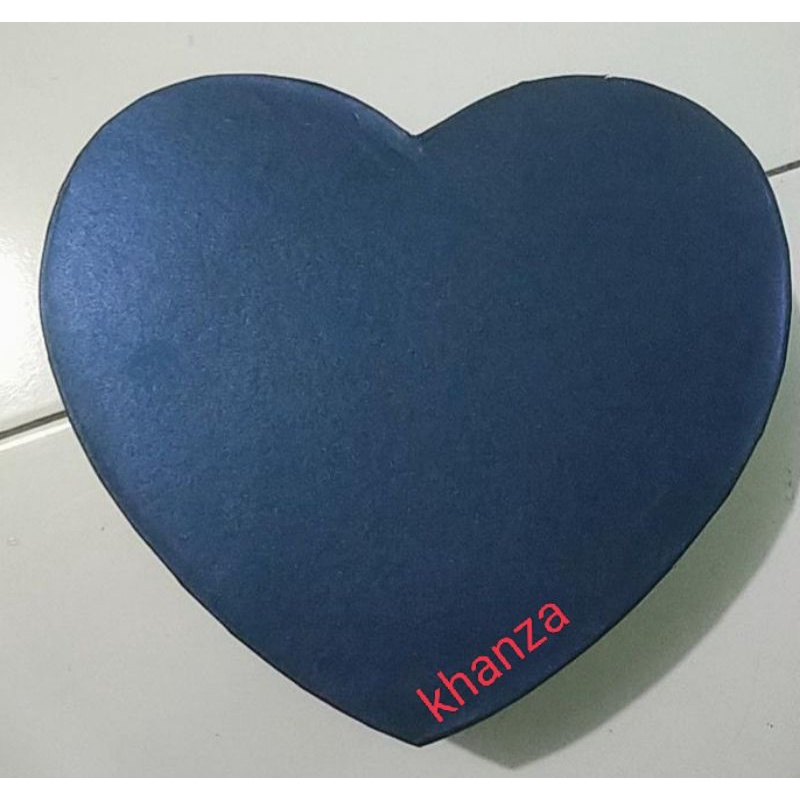Jual kotak kado love/gift box/box serbaguna/box hati/bloom box | Shopee ...