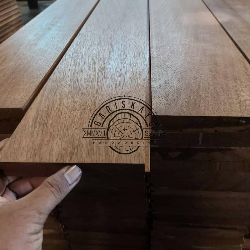 Jual Lantai kayu solid parkit flooring merbau 90cm | Shopee Indonesia