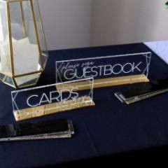 Jual SIGNAGE MEJA / TANDA MEJA / NAMA MEJA AKRILIK 25CM | Shopee Indonesia