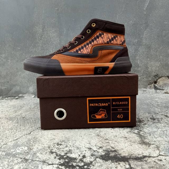 Jual LIMITED EDITION!! Sepatu Patrobas El Clasico (188/200) sz 40 ...