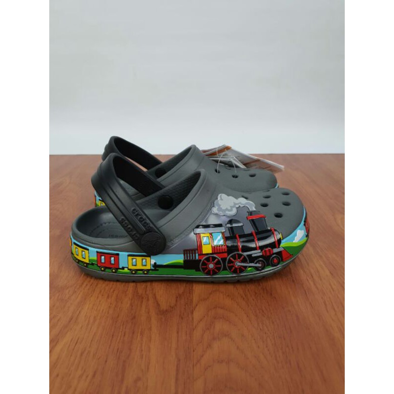Jual Crocs Fun Lab Clog Varian Karakter Boys GALATIC, TRAIN, EXCAVATOR ...