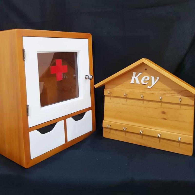 Jual Kotak Obat Kayu symbol palang merah | Shopee Indonesia