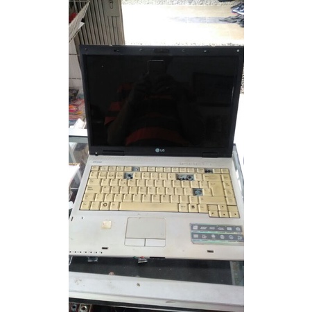 Jual Laptop LG model R40/R405 Matot jual pretelan | Shopee Indonesia
