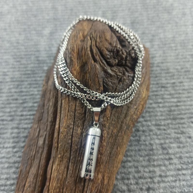 Jual LEONTIN TABUNG STAINLESTEEL BERUKIR MANTRA NAMO AMITOFO | Shopee ...