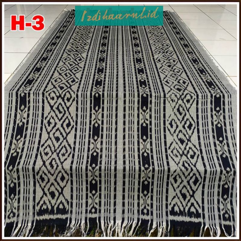 Jual Kain Tenun ikat Blanket Etnik Toraja, Flores, Dayak, Sumba, Lombok ...