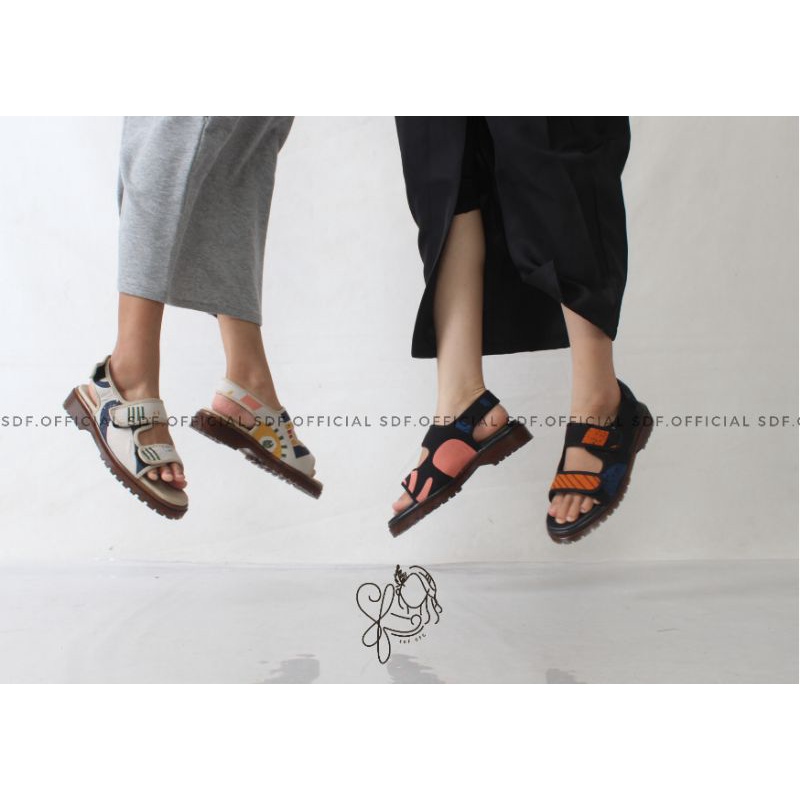 Jual Sharon Docmart Sandal - sdf.official | Shopee Indonesia