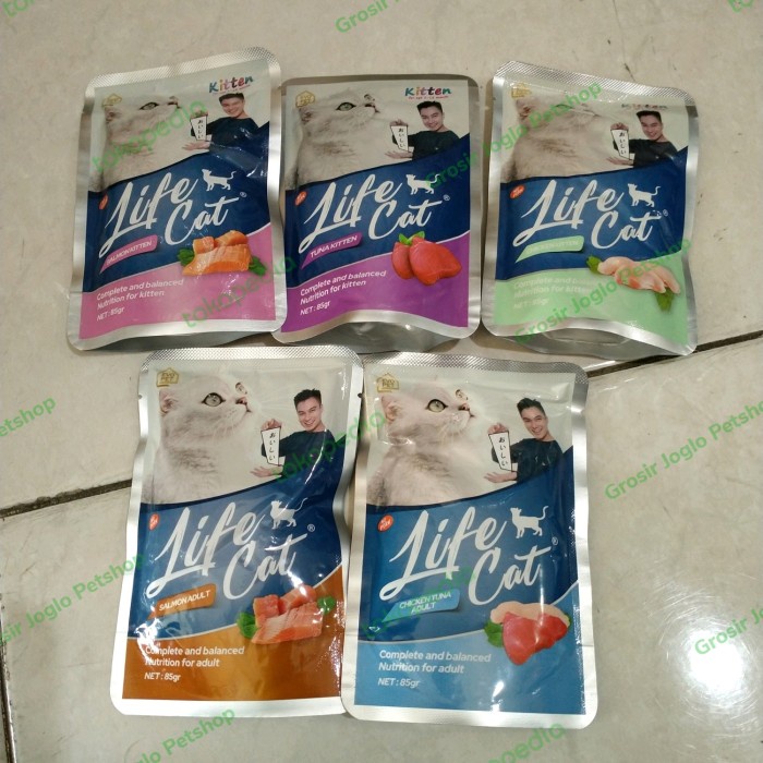Jual LIFE CAT pouch 85 gr makanan basah kucing | Shopee Indonesia