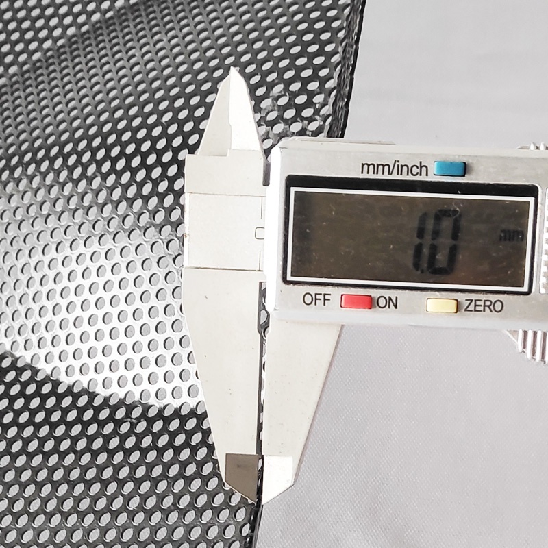 Jual PLAT JARING BESI BOX SPEAKER 10 INCH 450 GRILL SPEAKER 10 RAM ...