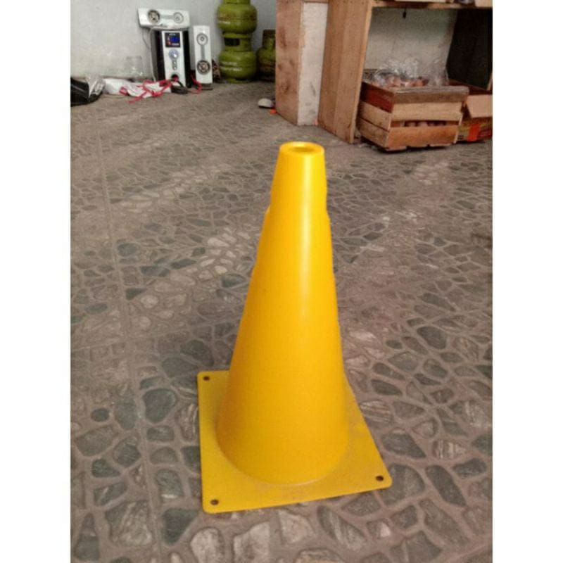 Jual cone kerucut / cones kerucut 40cm | Shopee Indonesia