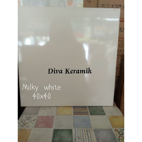 Jual KERAMIK LANTAI KOBIN SERIES BIRKIN PINK, GLOSSY BLACK, BROOKLYN ...