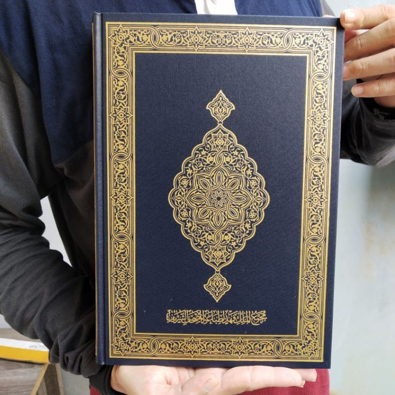 Jual Mushaf Madinah Original Q5 Besar 20x30 cm | Shopee Indonesia