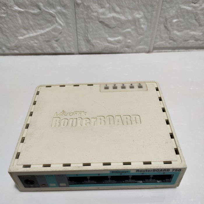 Jual mikrotik RB750 router board | Shopee Indonesia