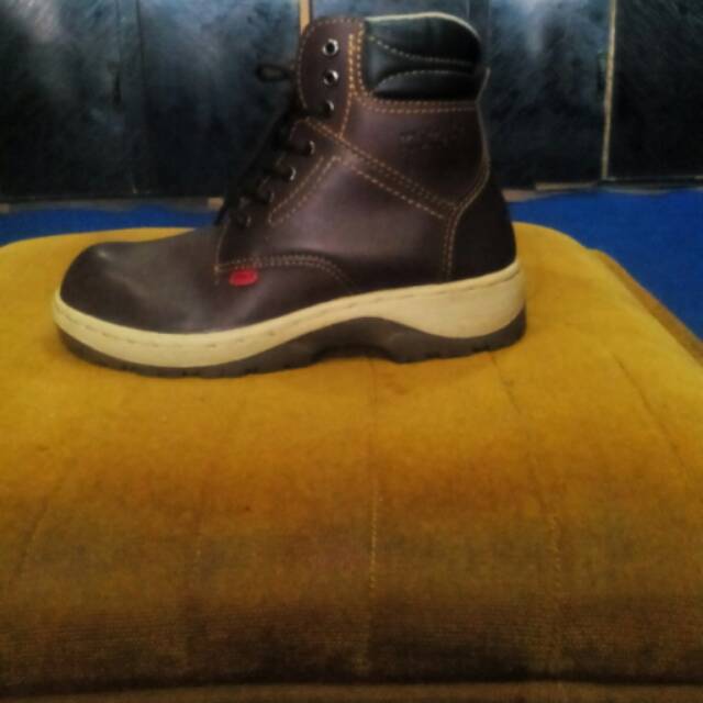 Jual Sepatu both kicker gunung, atau menjelajah hutan, tinggi tapak 3 ...