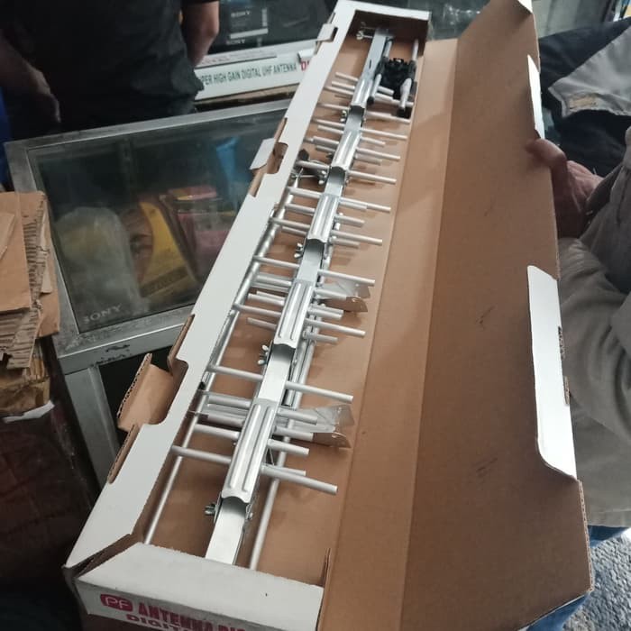 Jual antenna digital PF 5000 SUPER HIGH GAIN DIGITAL UHF | Shopee Indonesia