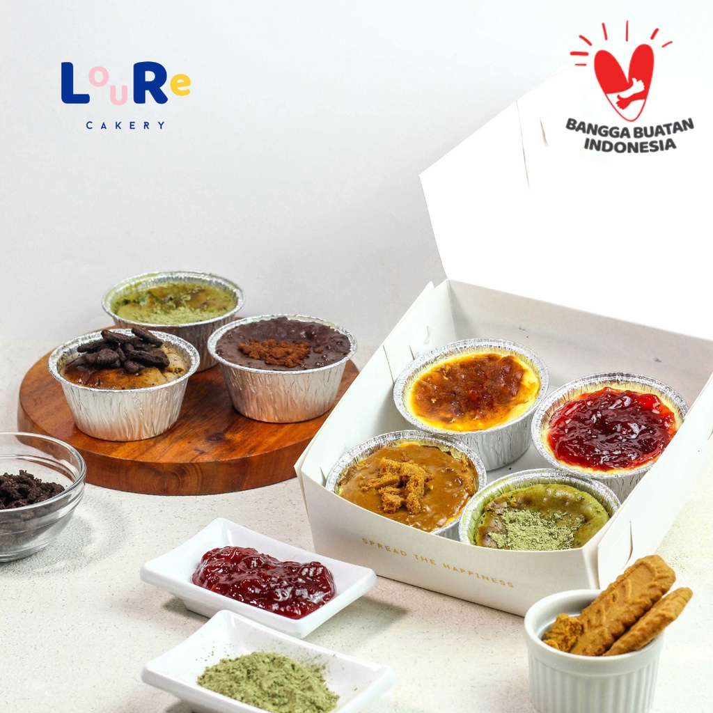 Jual Loure Cakery - Hampers Package Box of 4 Mini Burnt Cheesecake ...