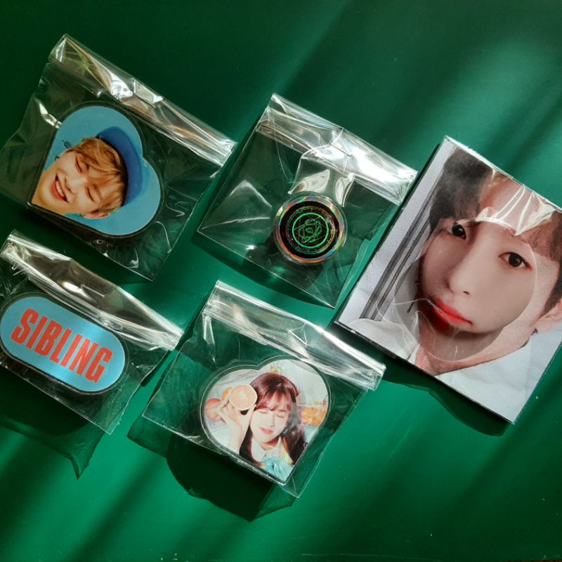 Jual Kpop Pin Murah | Shopee Indonesia