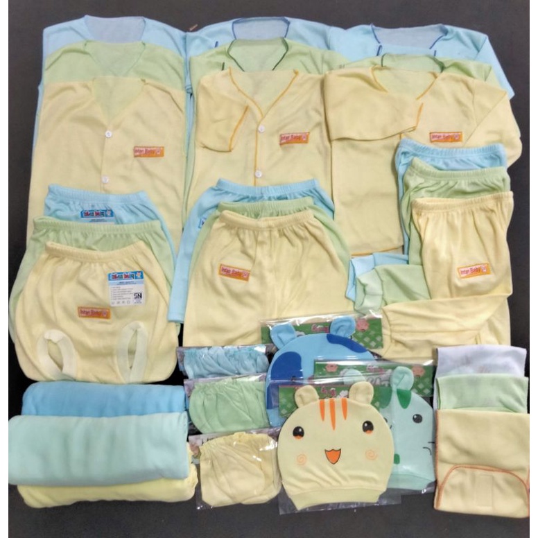 Jual set pakaian bayi lengkap isi 30 pcs plus bonus 3 topi/18 pcs ...