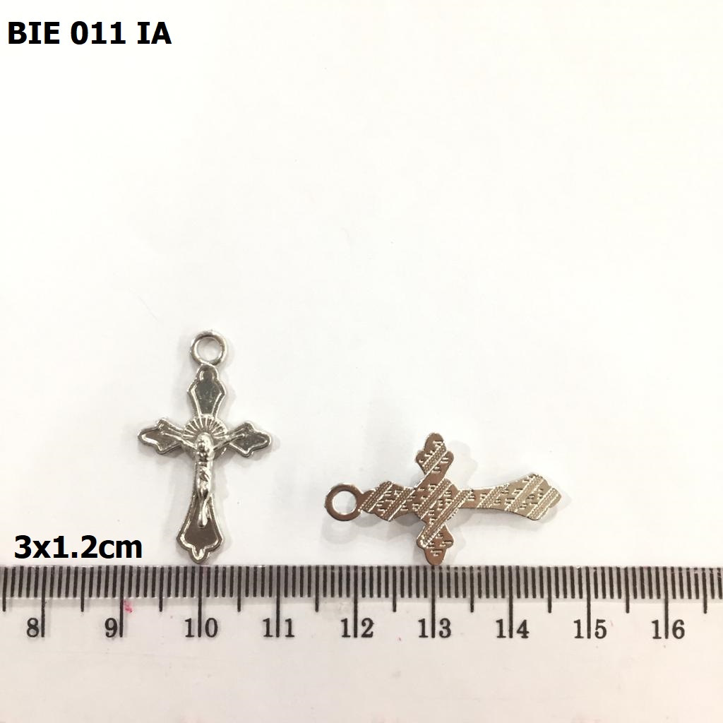 Jual Bandul Salib Kecil Macam Model Type D Harga/1pcs | Shopee Indonesia