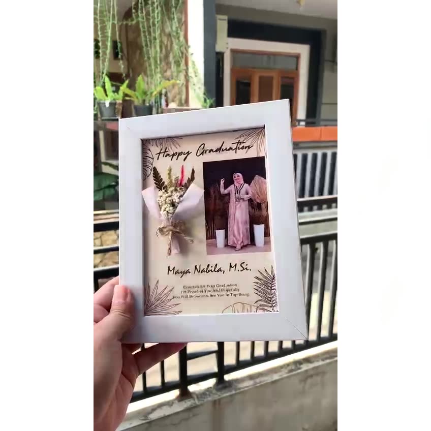 Jual Kado wisuda frame 5r Ultah Bingkai Foto bunga Kering Flower in ...