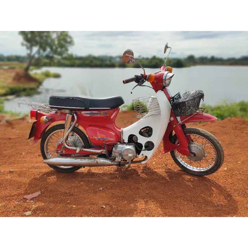 Jual Motor Honda c70 warna Merah | Shopee Indonesia