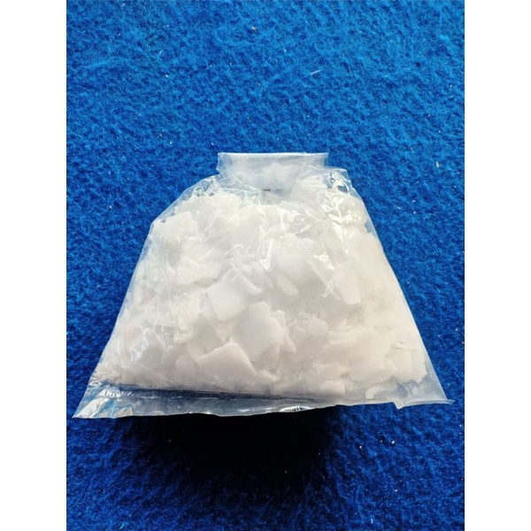 Jual Soda Api Caustic Soda Flakes NaOH Sodium Hidrokside Flake (250 ...