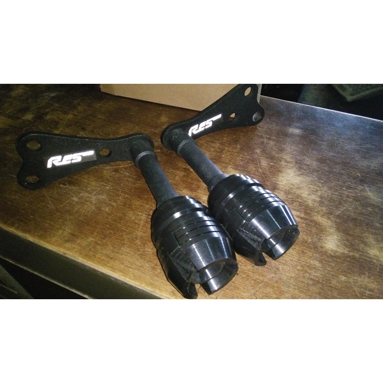 Jual BEST PRODUCK!!!frame slider yamaha r25 & mt 25 moge/slider r25 ...