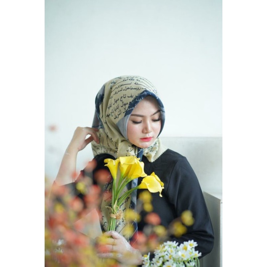 Jual hijab motif koran arab/tulisan arab | Shopee Indonesia