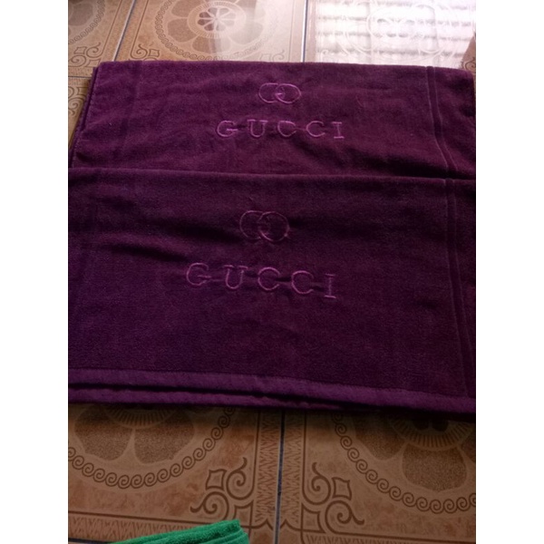 Jual Handuk gucci wangi,pantey maestro,sangat menyerap ukuran 75x150cm ...