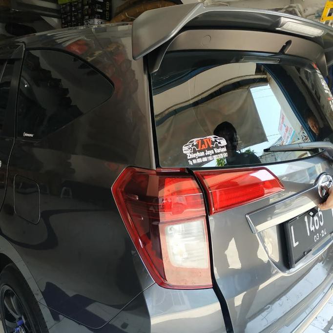 Jual Spoiler Calya Sigra bahan Fiber | Shopee Indonesia