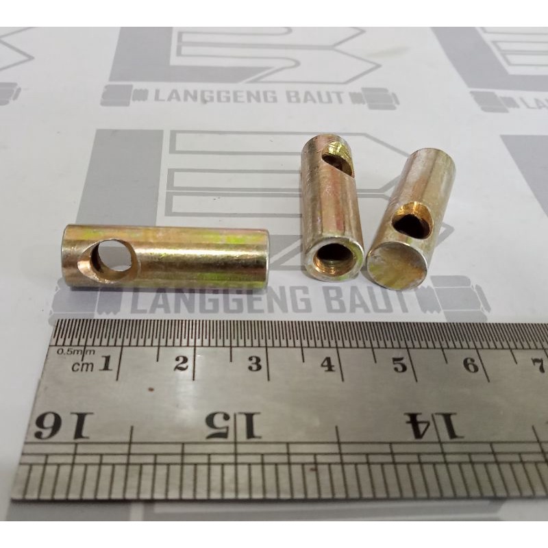 Jual Mur Guling M6x30 / Sock / Palu / Cross Dowel Nut M6 x 30 | Shopee ...