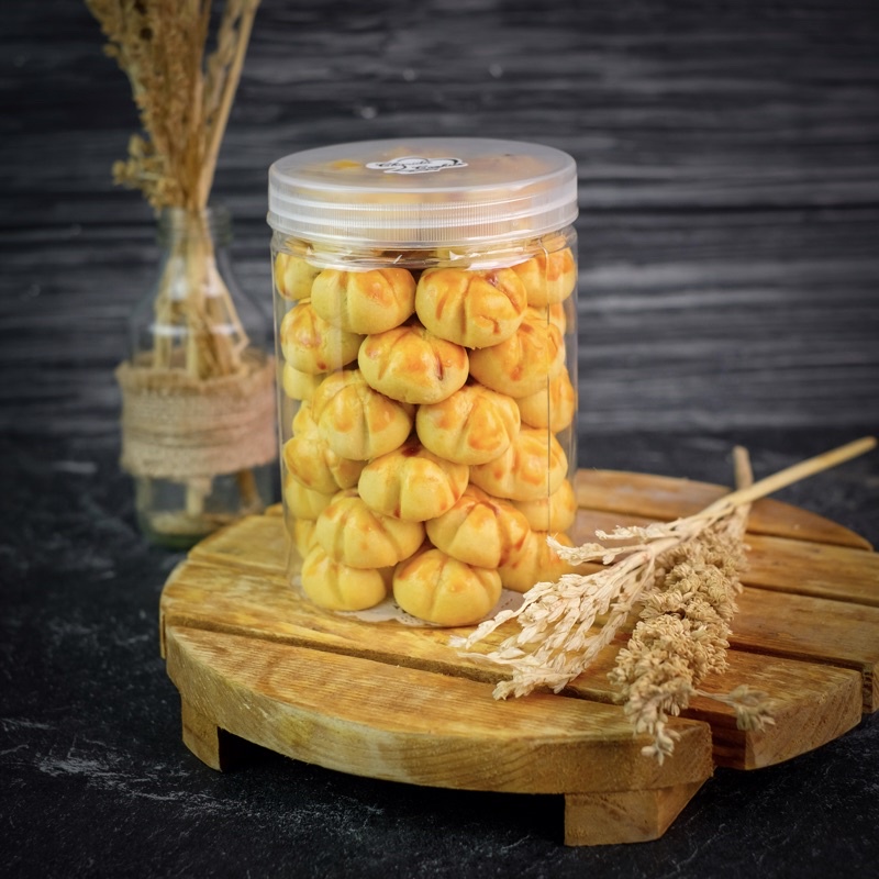 Jual Kue Nastar Kemasan Jar 800ml By Charida Cookies | Shopee Indonesia