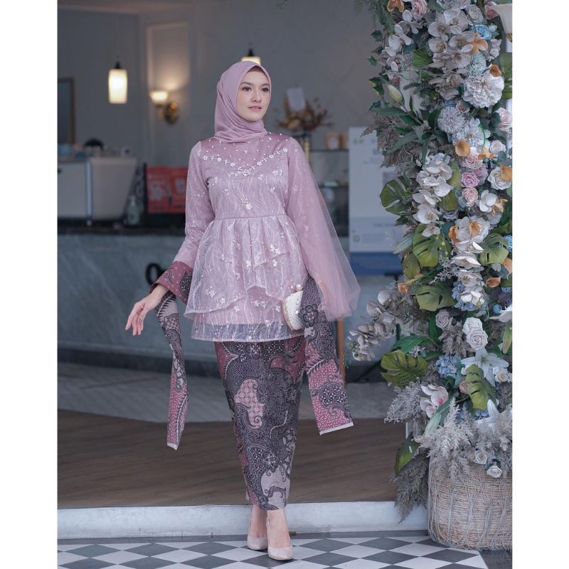 Jual Couple Kebaya Modern Baju Wisuda Tunangan Lamaran Terbaru Baju ...